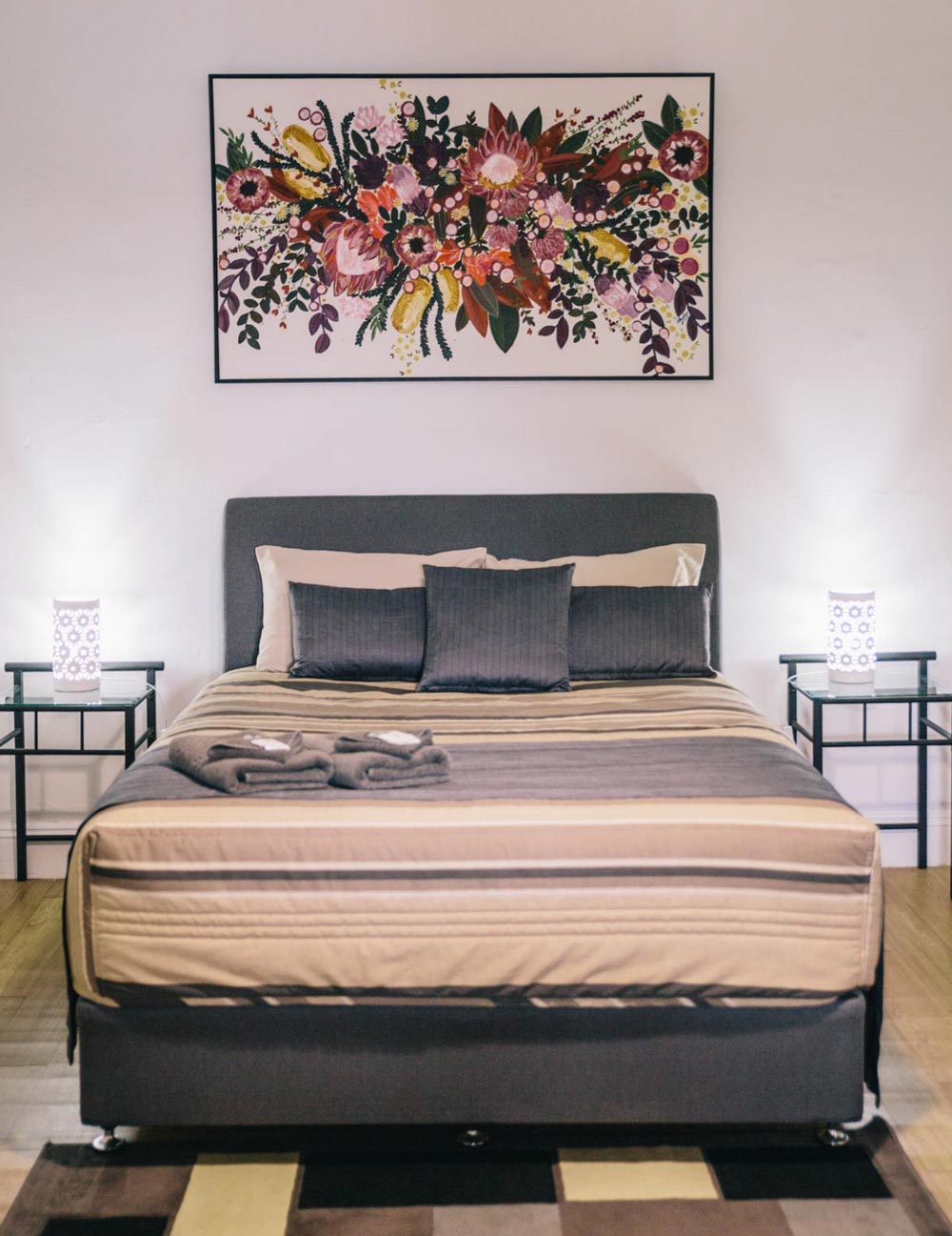 Comfortable Accommodation at the Commercial Hotel Jamestown